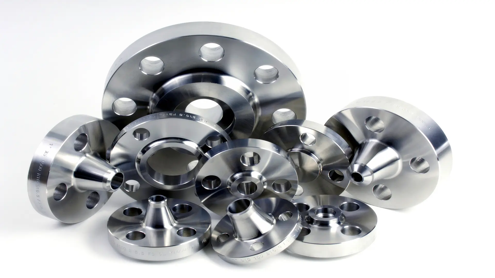 What is a Flange: Classification and Applications