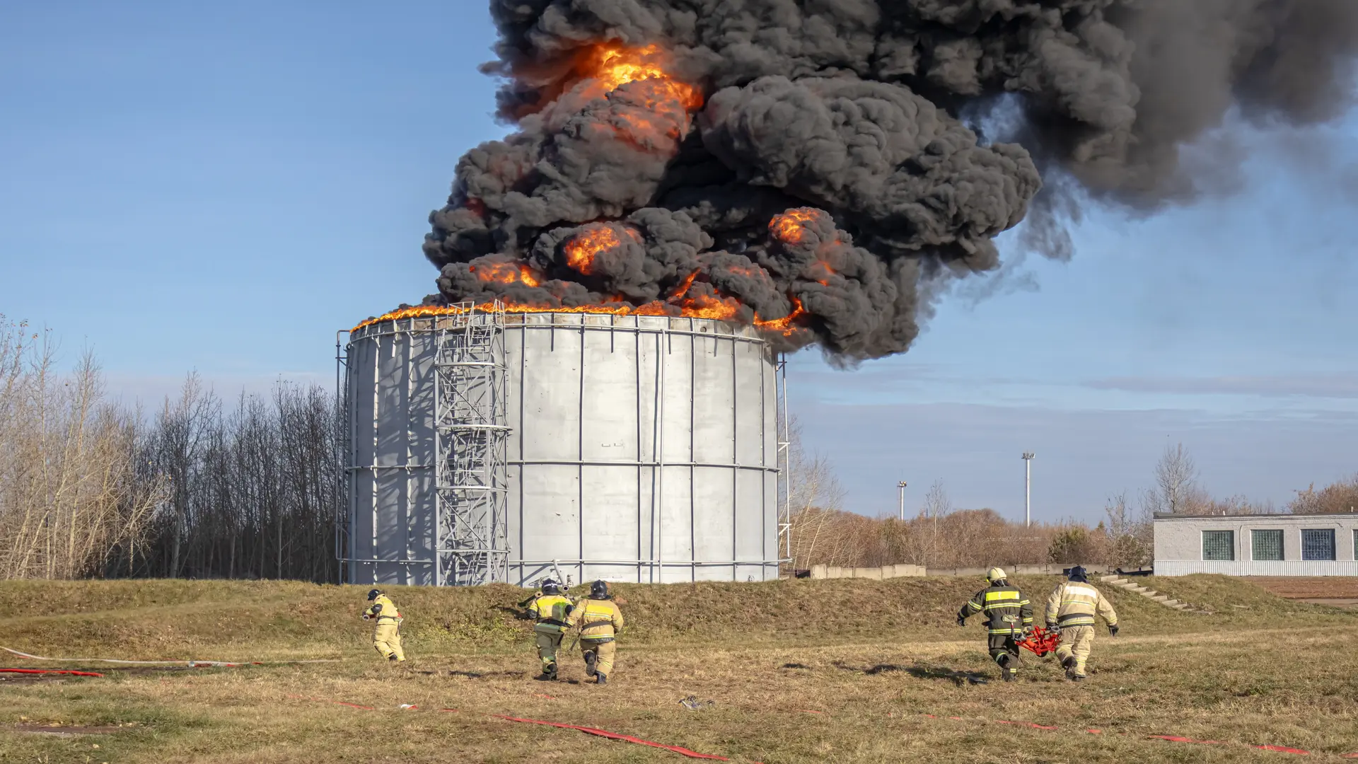 NFPA 30 Compliance: Safe Design & Operation of Storage Tanks