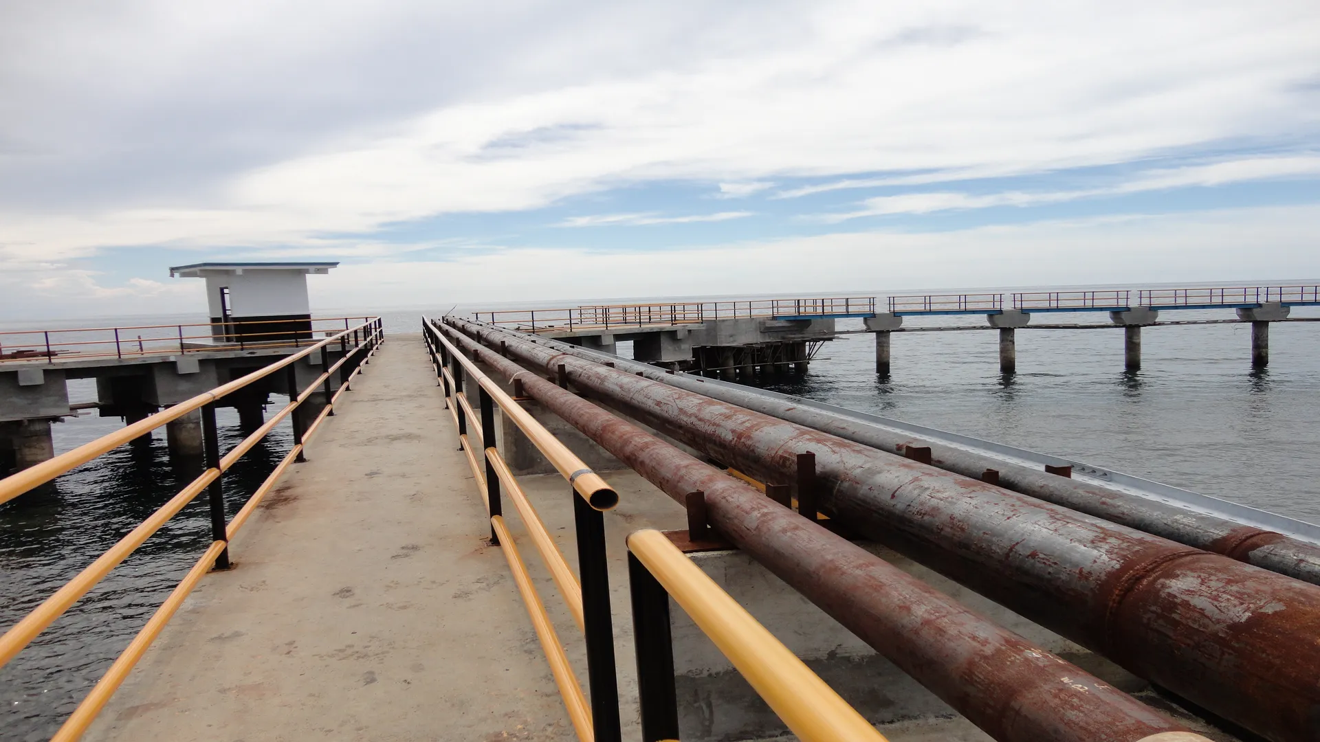 Keys to Corrosion Prevention in Dock Pipelines