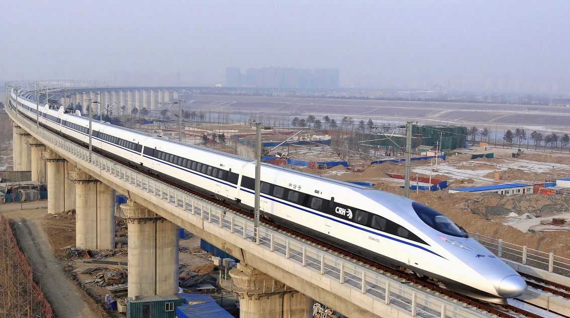 Chinese company presents the first new energy light rail for Argentina.