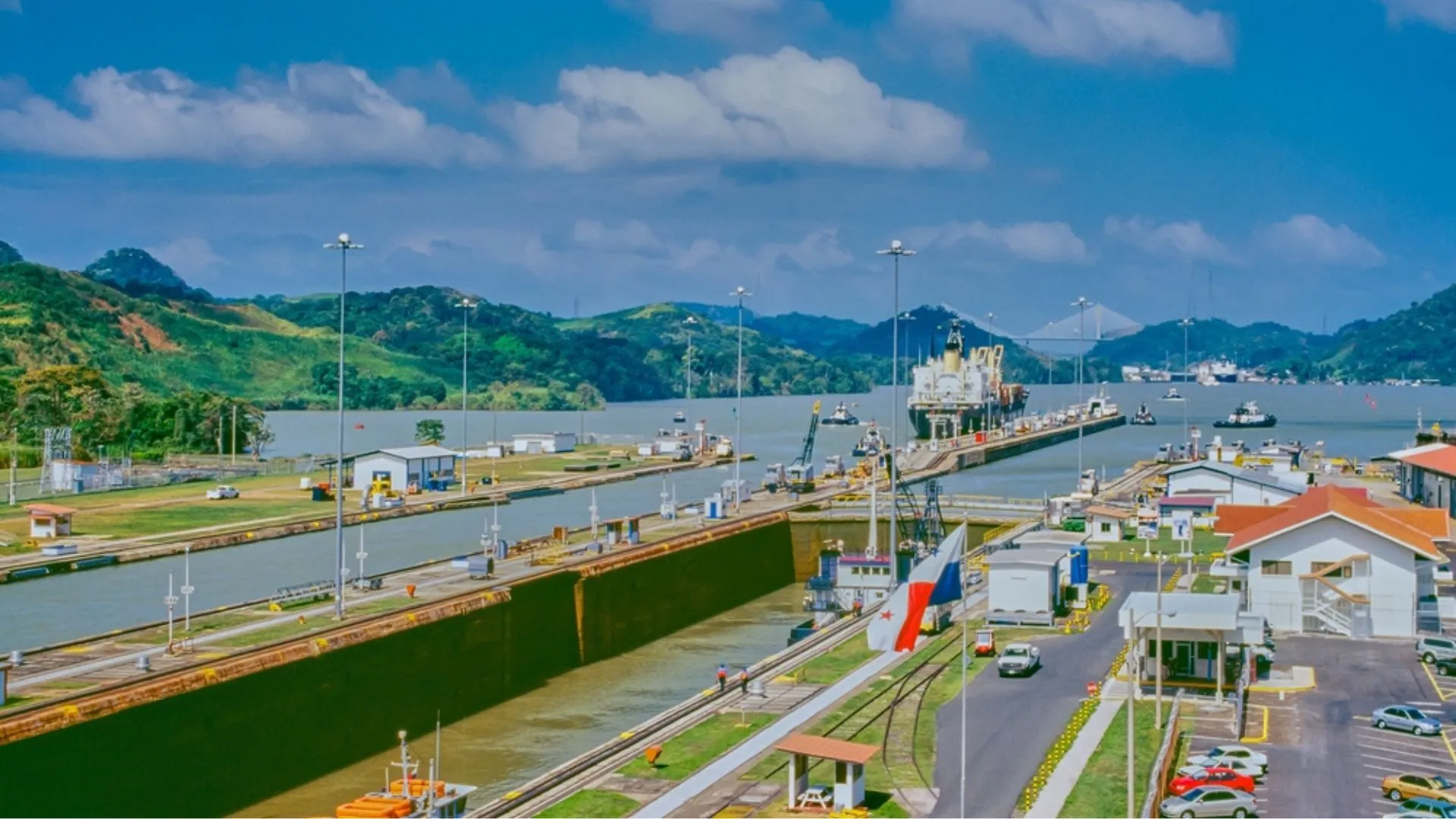 Compañia adquiere los puertos de Balboa y Cristóbal en el Canal de Panamá