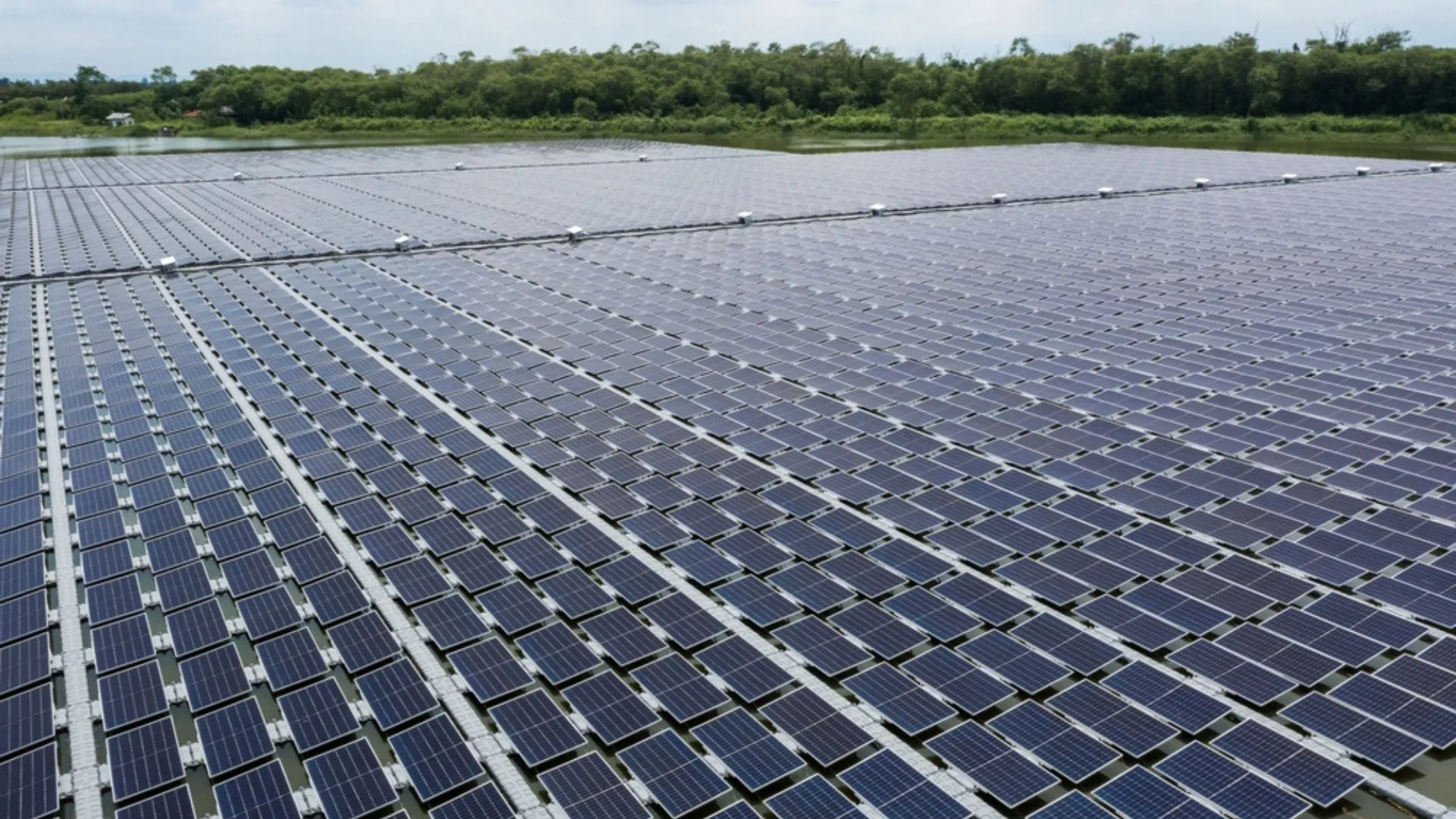 Taiwán: En marcha la planta solar flotante en alta mar más grande del mundo