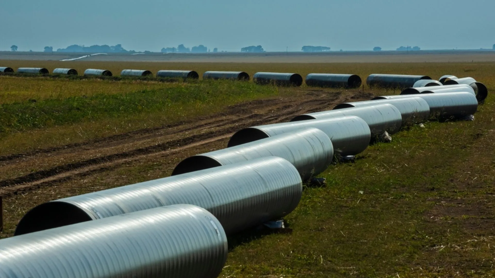 ExxonMobil expands Bahia pipeline and creates Cowboy Connector
