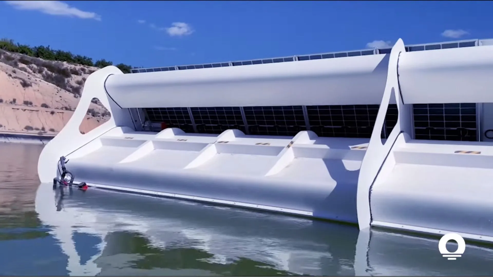 The "Flotus" floating solar tracker is Soltec's new technology.