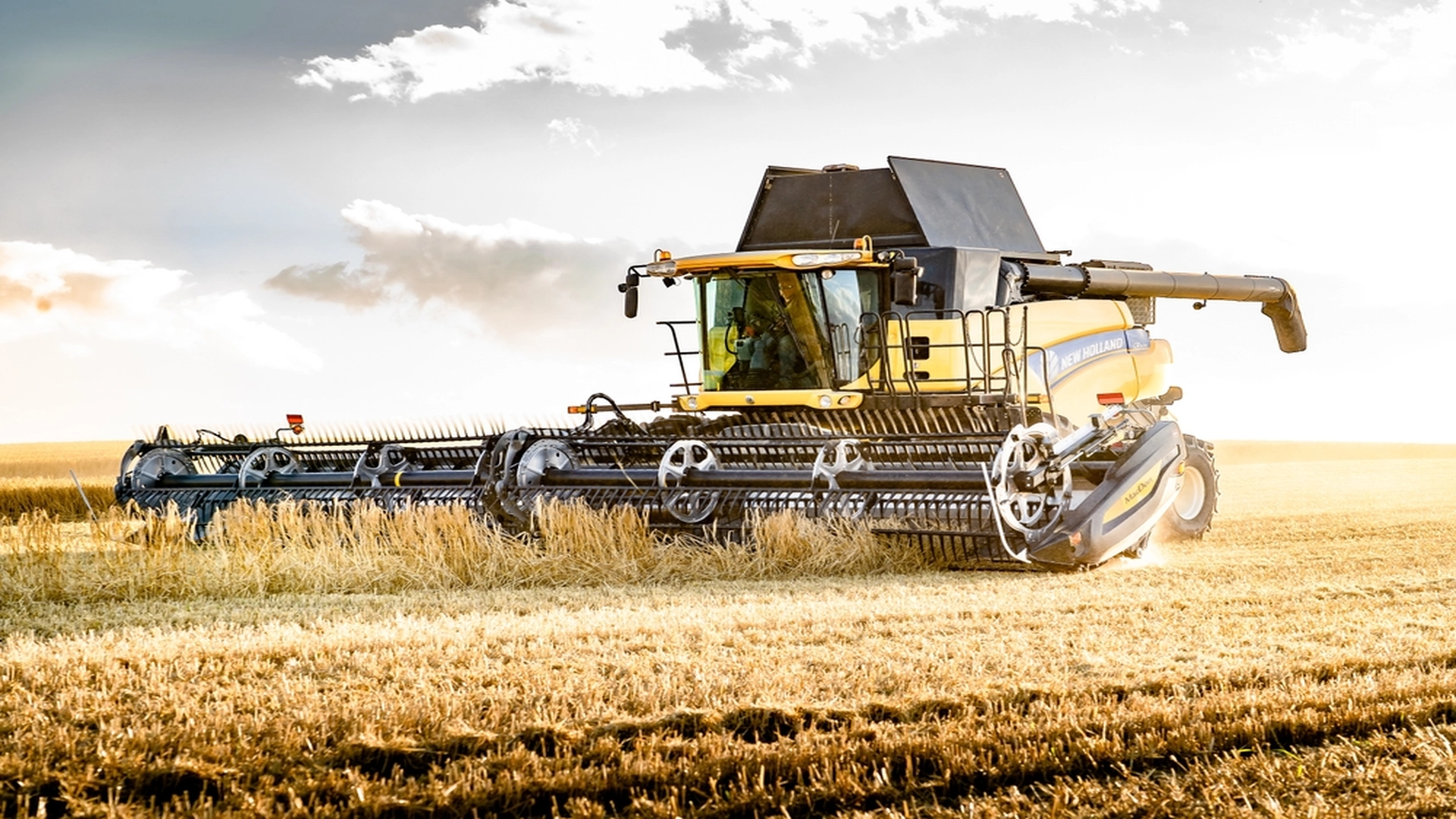 Agricultural Machinery: Innovation in Industrial Harvesters