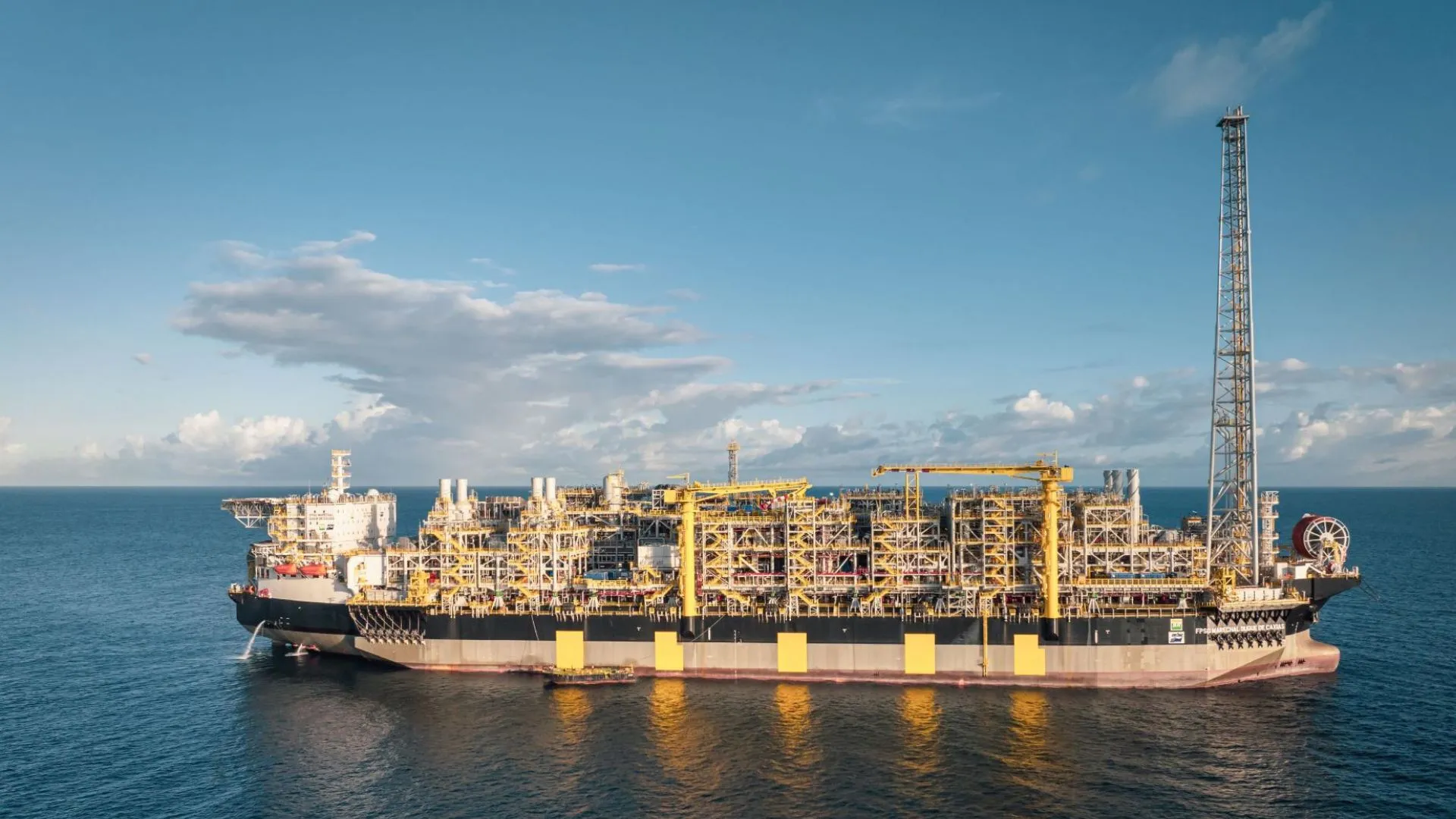La FPSO Marechal Duque de Caxias llegó a Brasil