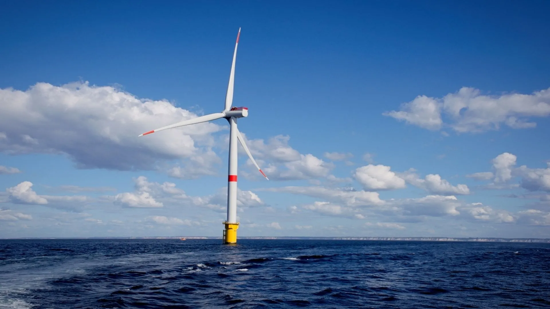 First 18 MW offshore wind turbine installed in China
