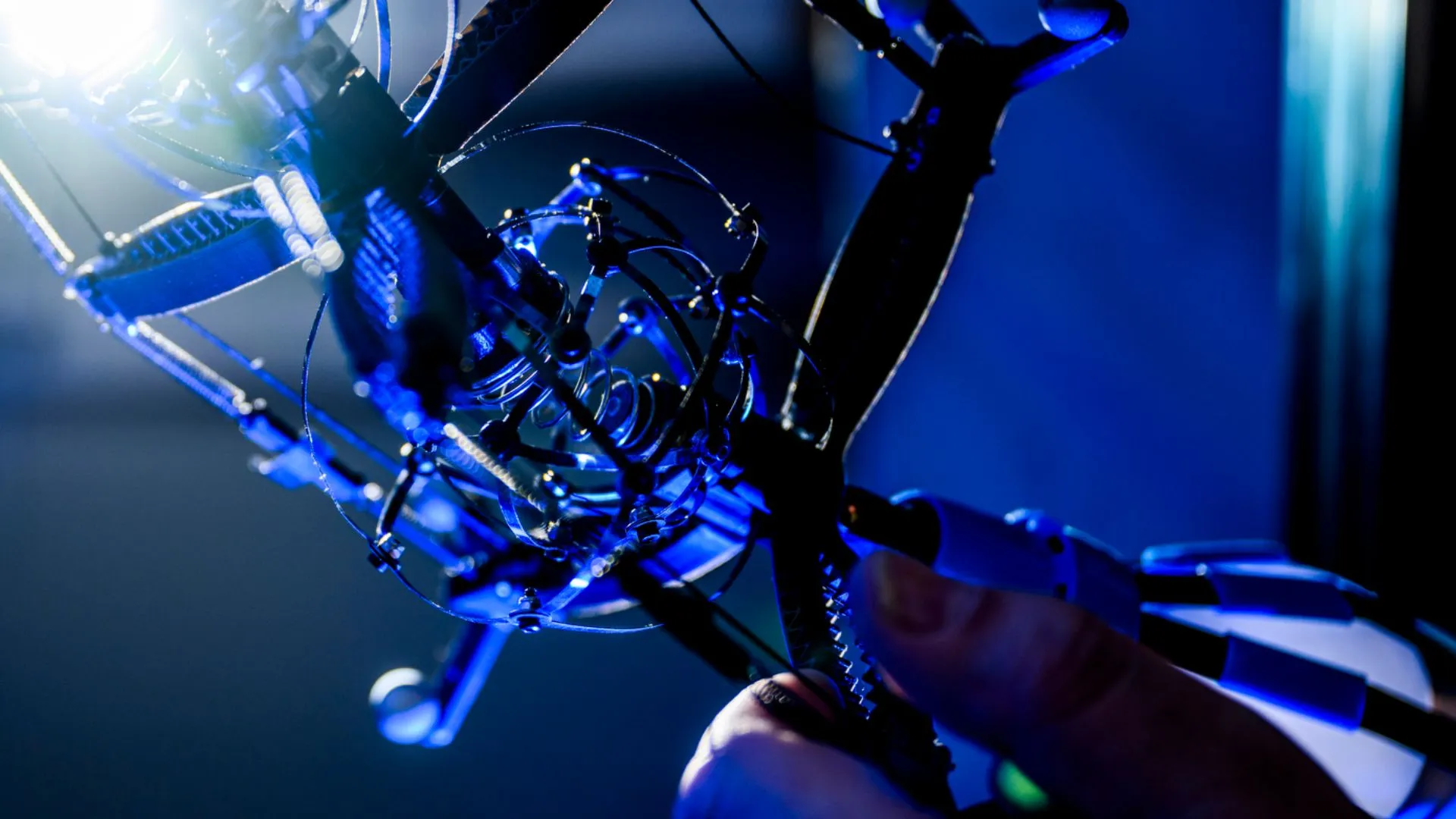 Northeastern engineers create hybrid robot that balances strength and ...