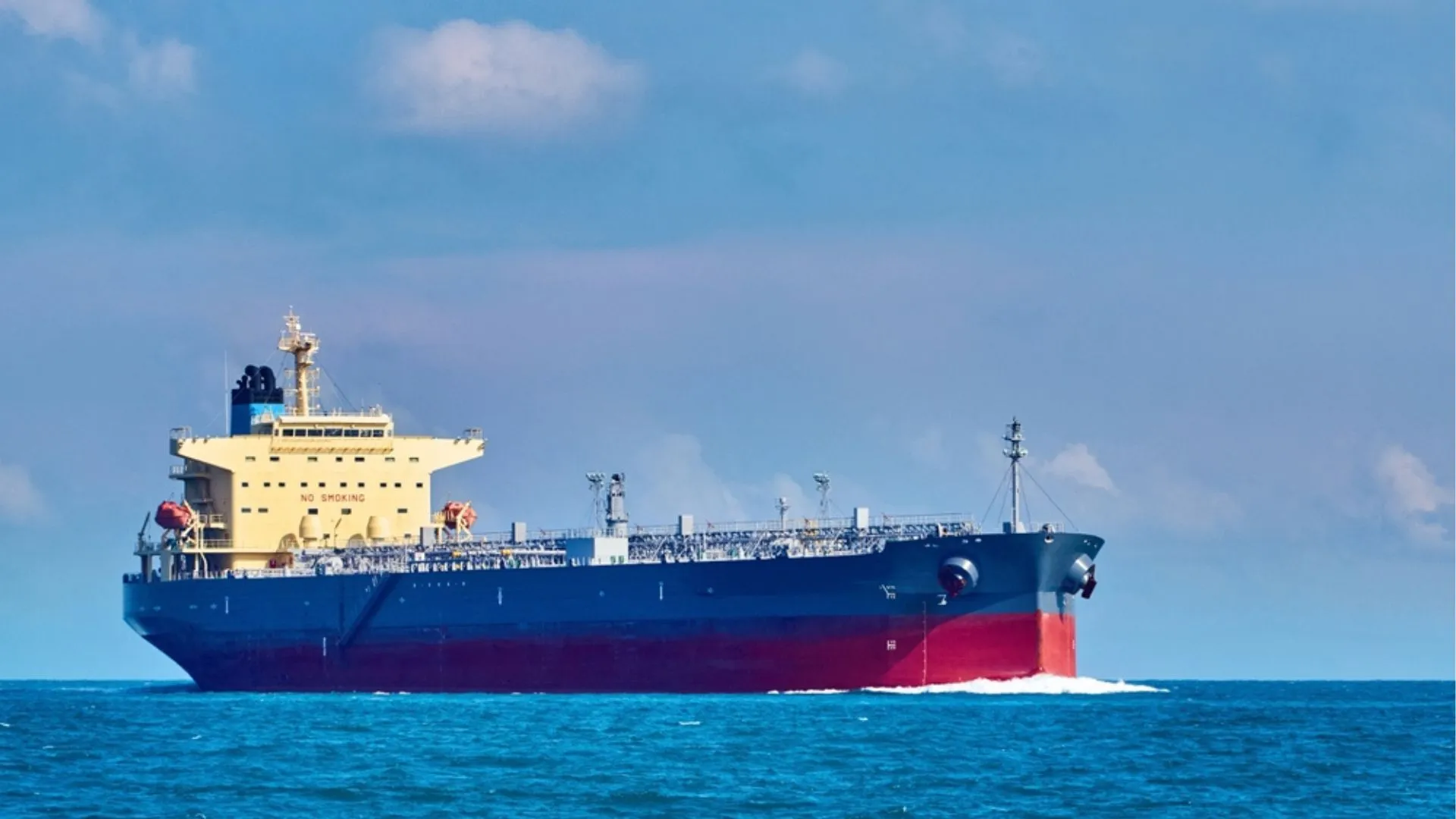 Chinese shipping line adds 3 green pulp vessels to its fleet
