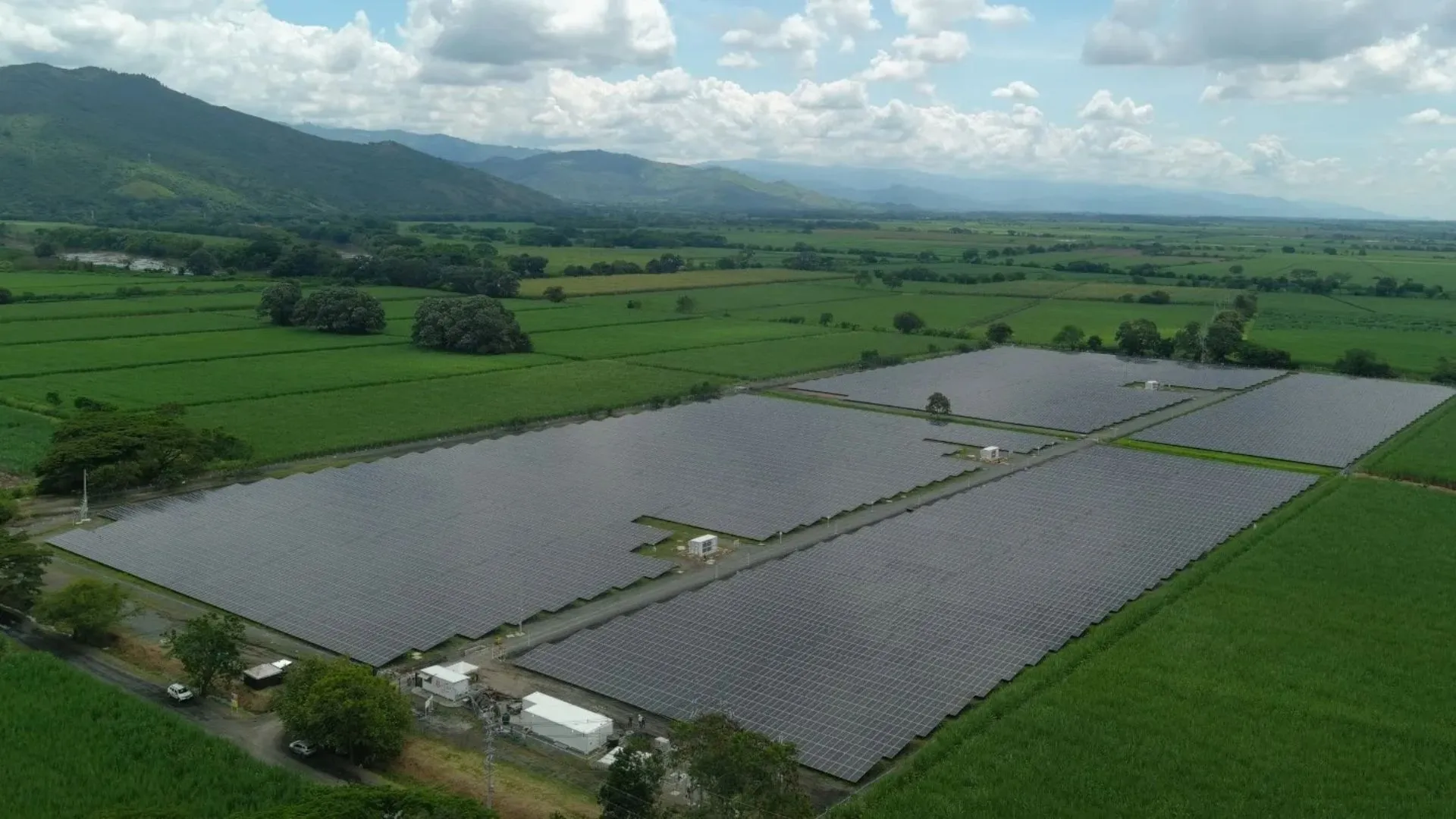 Planta solar de Celsia y Cubico entra en operación en Buga