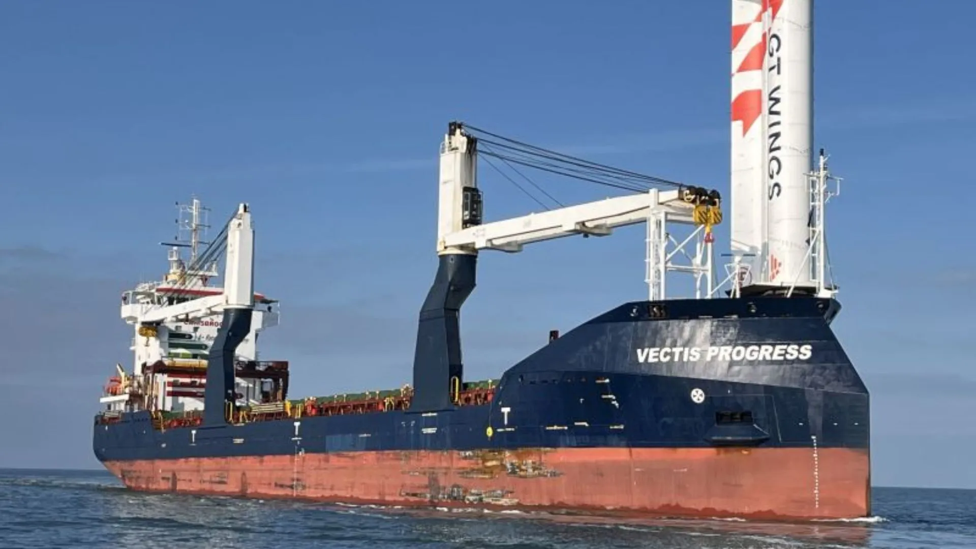 AirWing wind propulsion tested on Vectis Progress