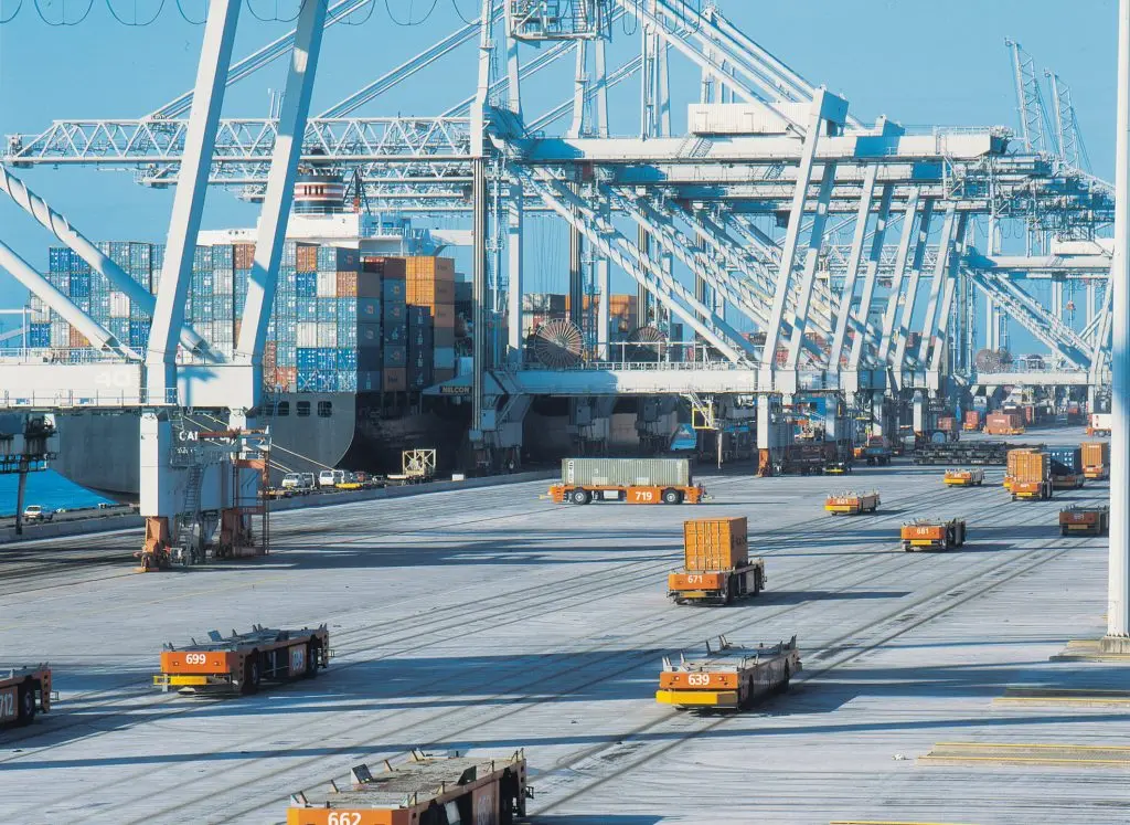 Puertos marítimos: La automatización del mantenimiento.