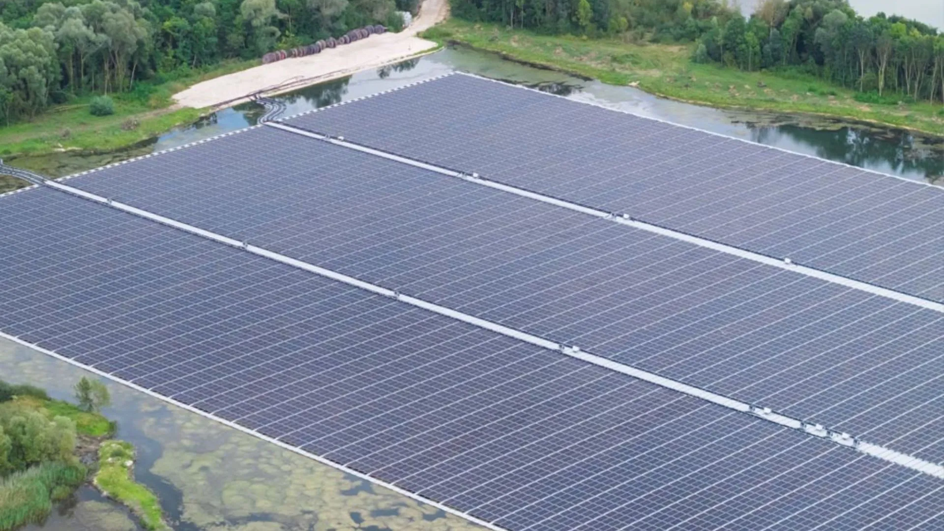 Velto Renewables buys floating solar plant in France
