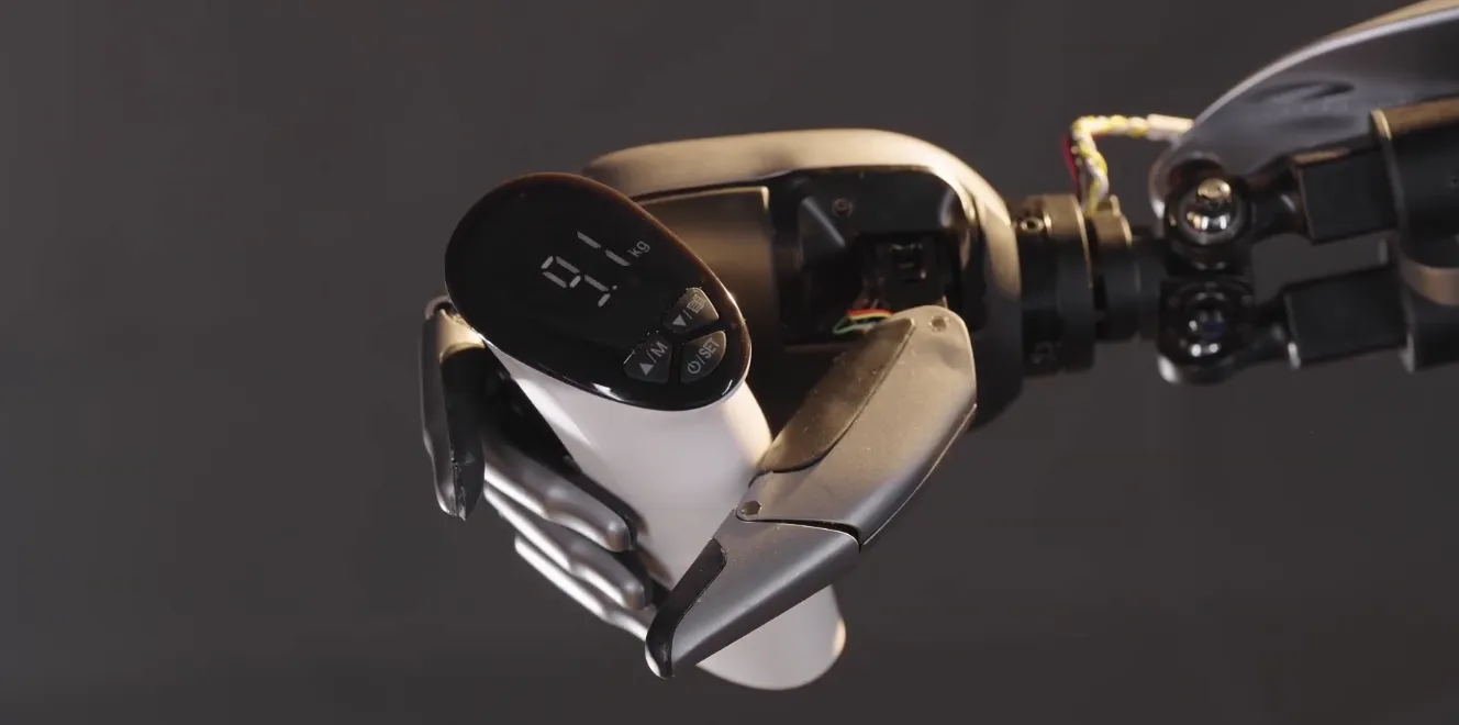 VIDEO: Así de precisa es la nueva mano robótica de MagicLab