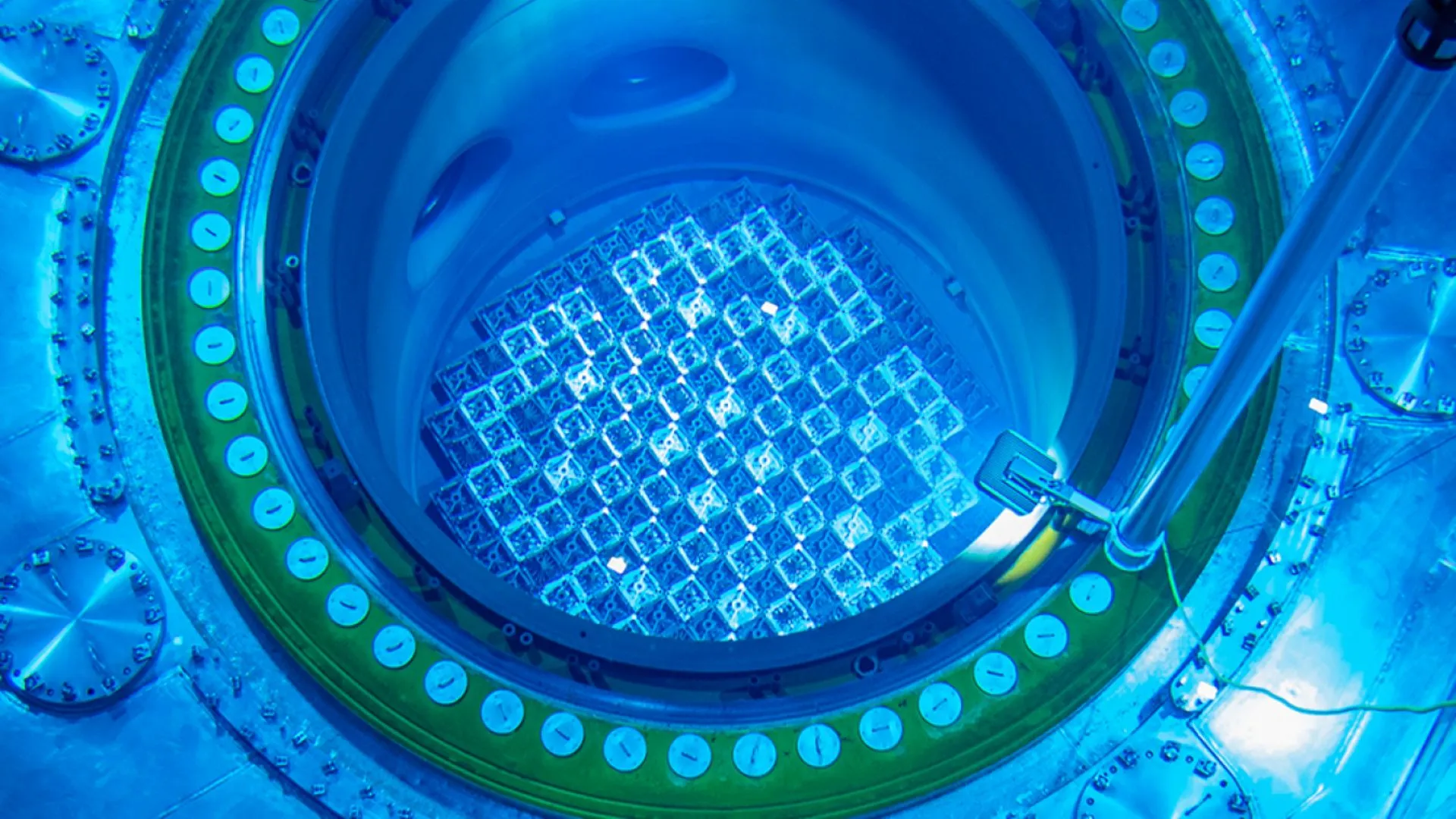 EE.UU. prueba combustible nuclear al 6% en un reactor comercial