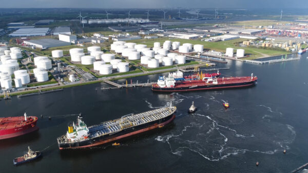 First commercial docking at the Port Terminal Dock of the New Talara ...