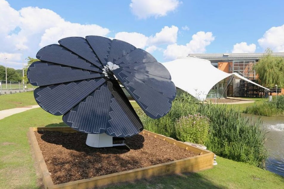 Innovative Smartflowers Follow the Sun for Energy