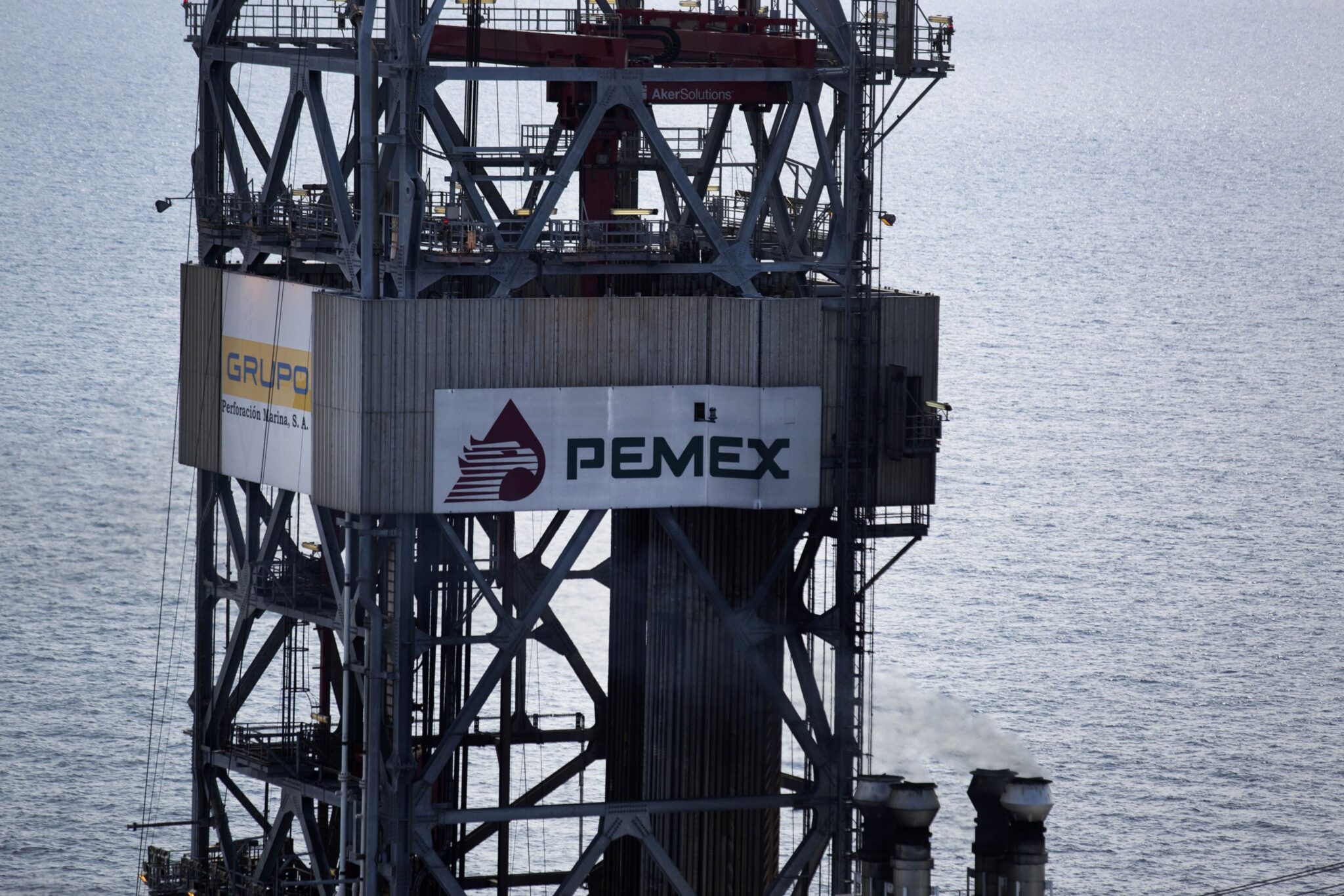 Pemex reporta ganancias millonarias en el primer trimestre